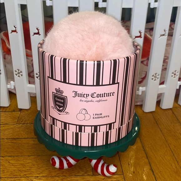 Juicy Couture | Accessories | Juicy Couture Pink Fluffy Faux Fur Plush ...
